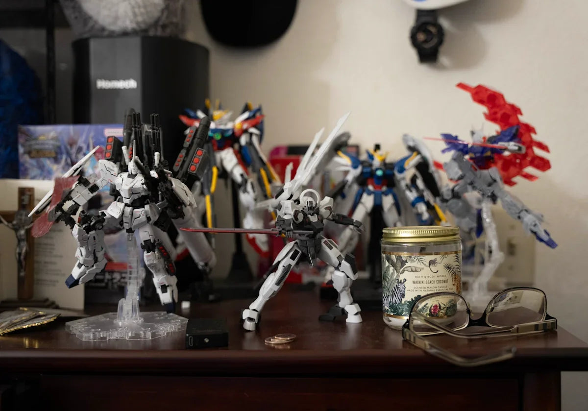 Ten Historical Milestones in the Evolution of Gundam Models – Nerdbutiken